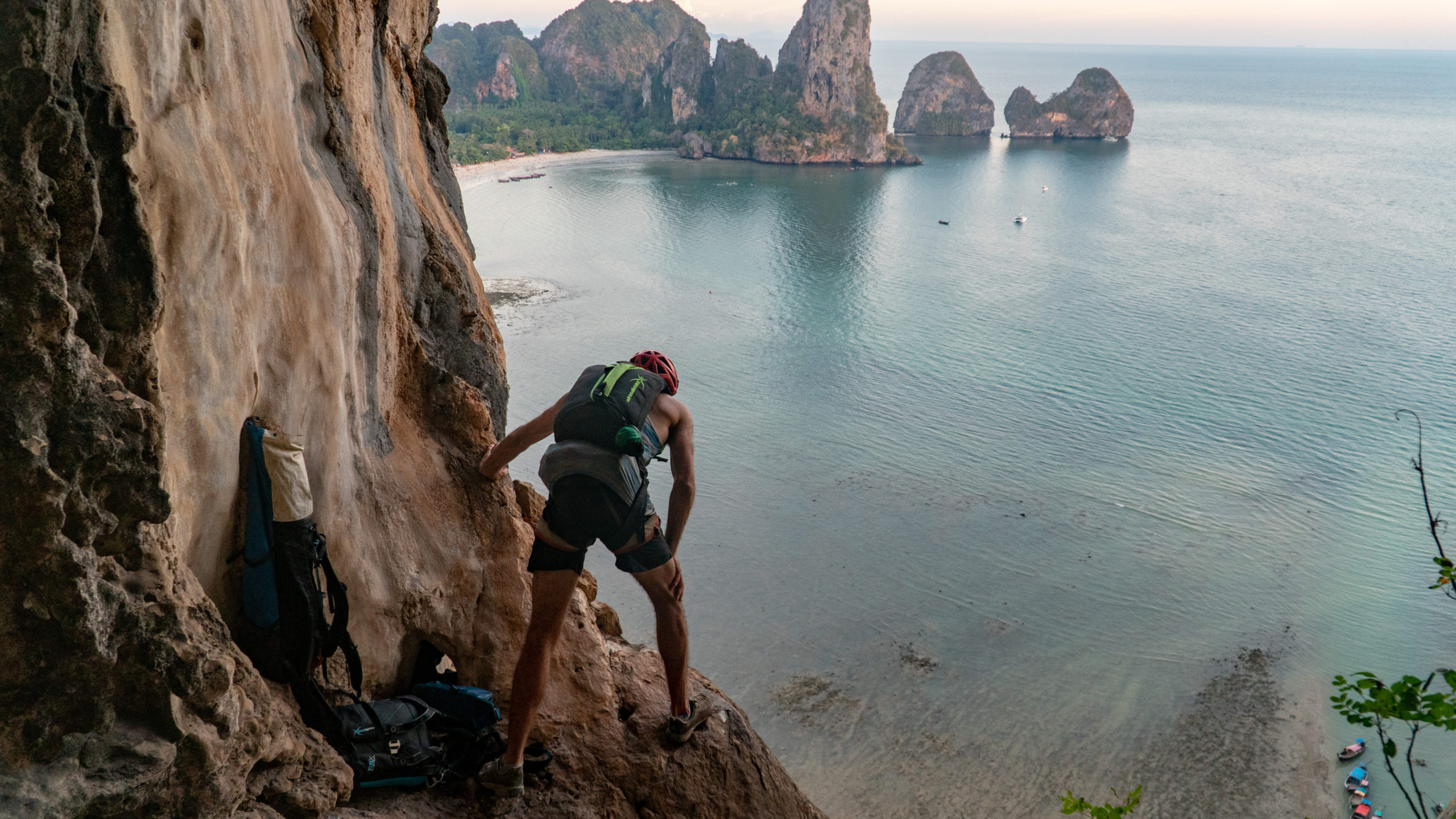 Pandemic in Paradise, Climbing and BASE jumping in Tonsai. – Tim Howell